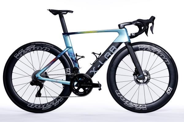 XDS Astana Team 2026